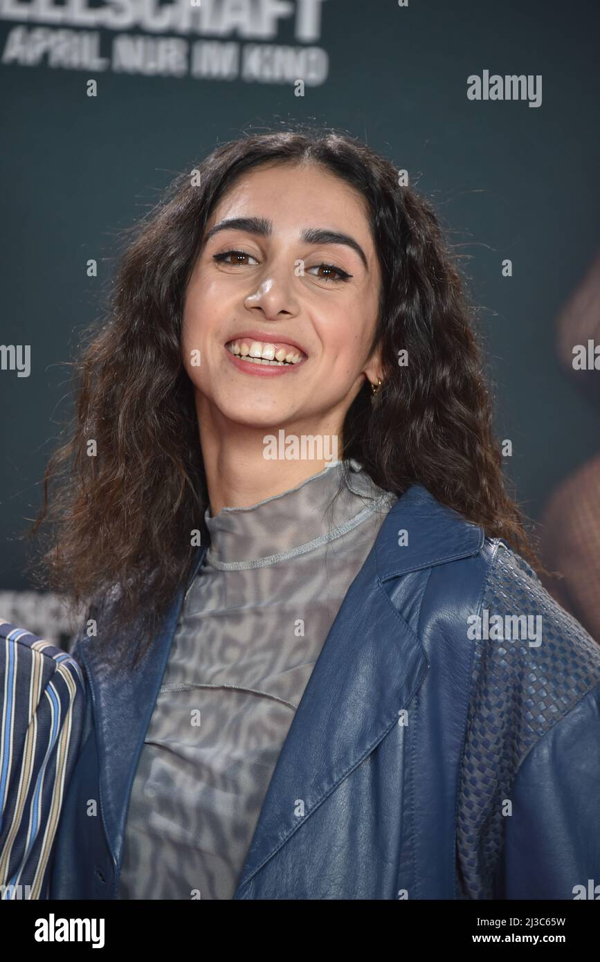 Cologne, Germany. 05th Apr, 2022. Actress Suri Abbassi arrives at the ...