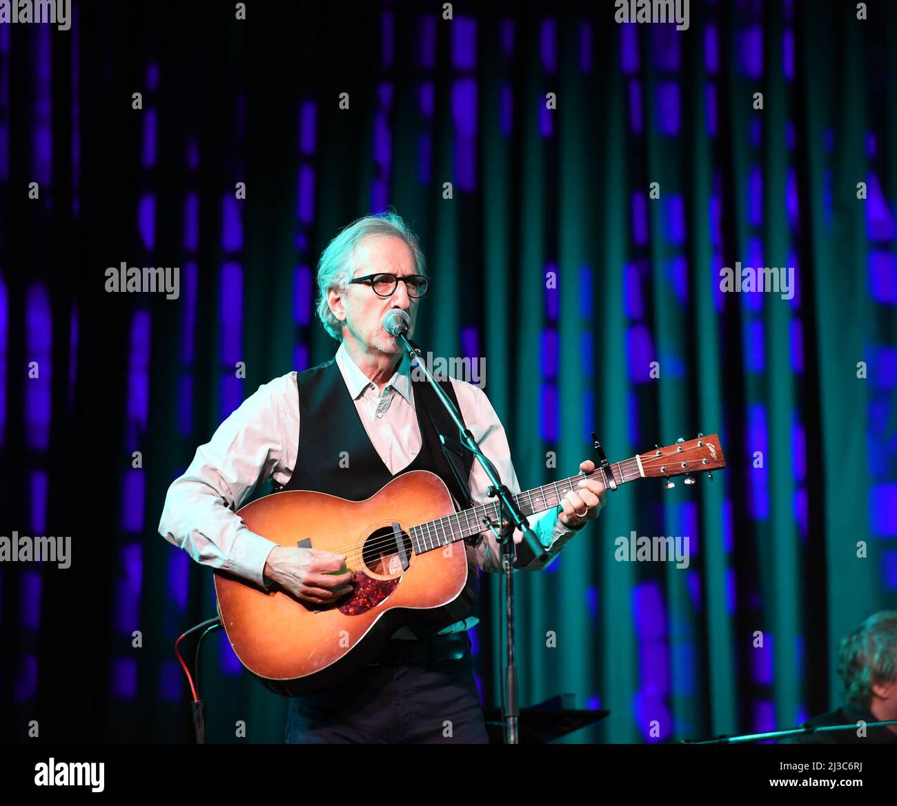 April 6, 2022, Norfolk, Virginia, USA: JOHN LEVENTHAL bring his blend ...