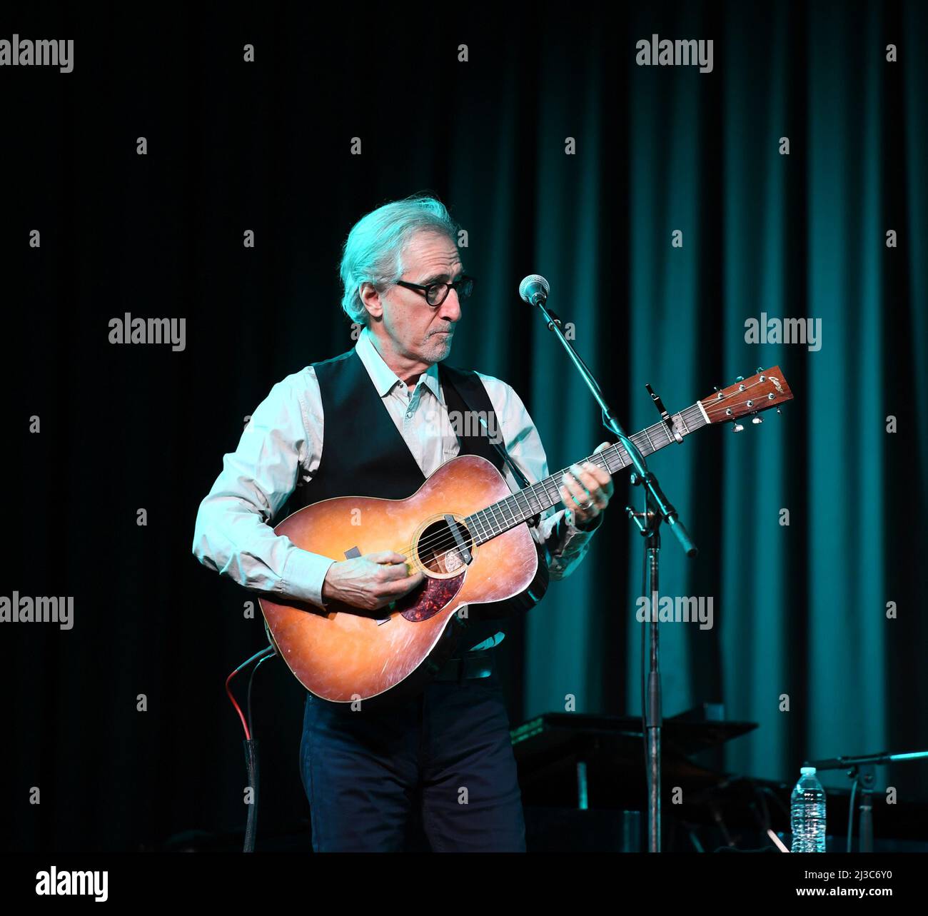 April 6, 2022, Norfolk, Virginia, USA: JOHN LEVENTHAL bring his blend ...