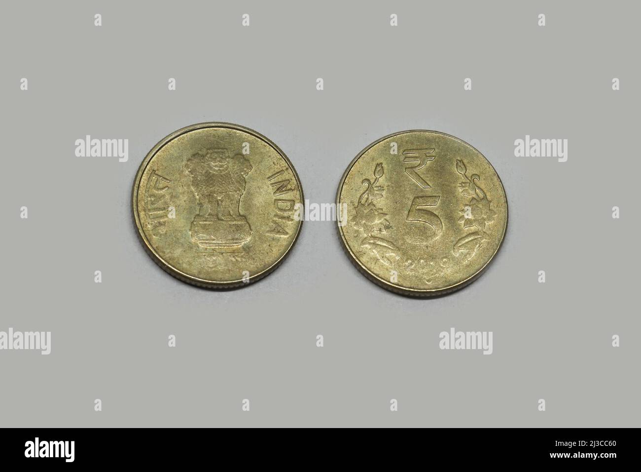 Indian Currency five Rupees Coin, Indian Currency, Money, old five ...