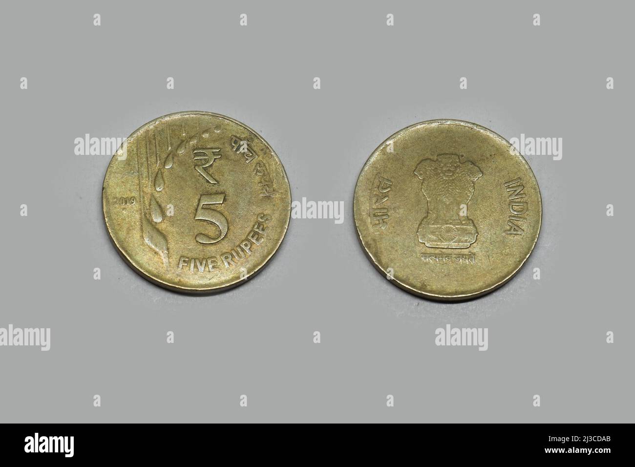 Gandhi banknote 5 rupee hi-res stock photography and images - Alamy