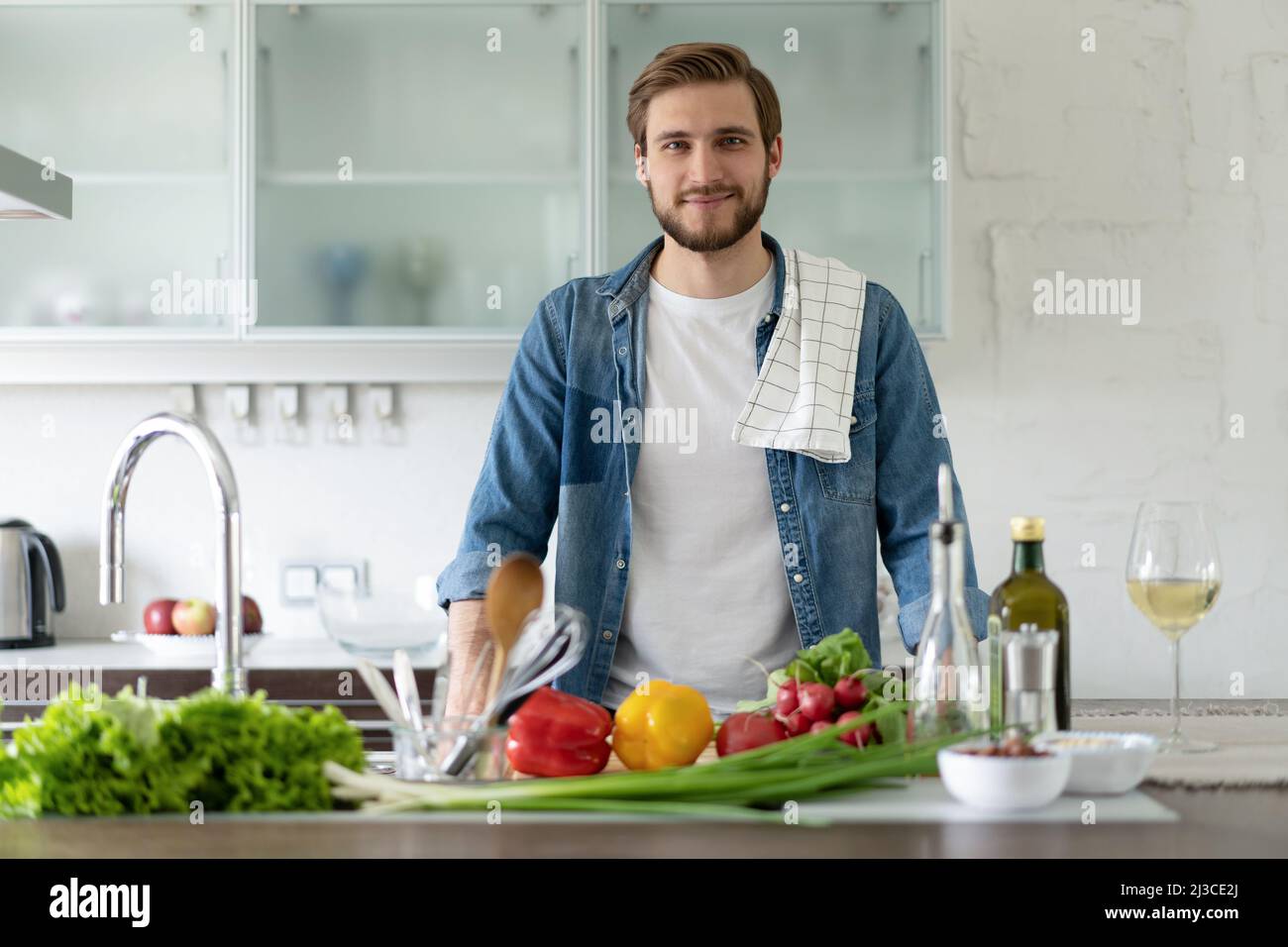 Male chef fruits vegetables in hi-res stock photography and images - Alamy