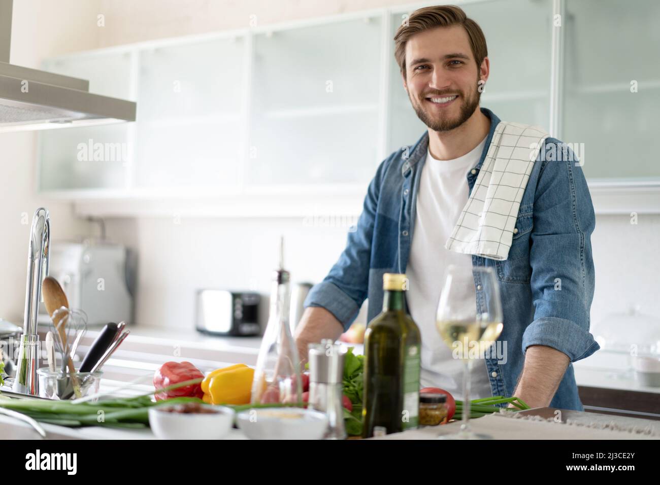 Male chef fruits vegetables in hi-res stock photography and images - Alamy