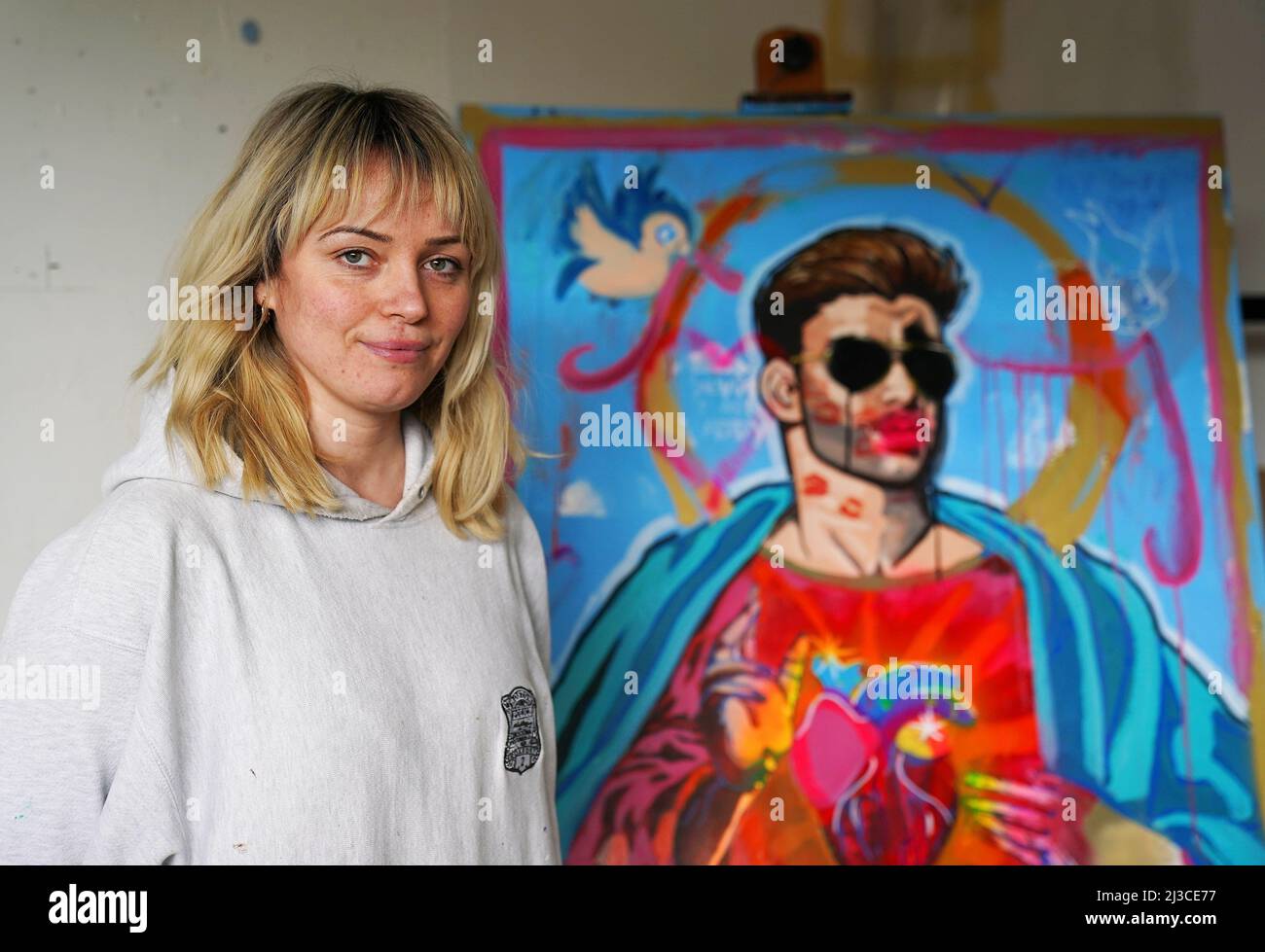 Artists face hi-res stock photography and images - Alamy