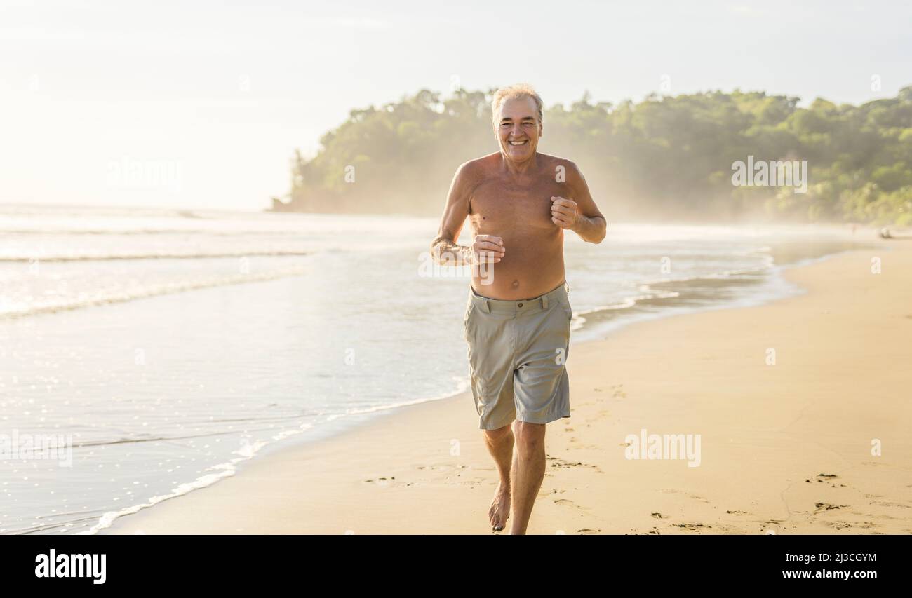 Elderly men jogging hi-res stock photography and images - Alamy