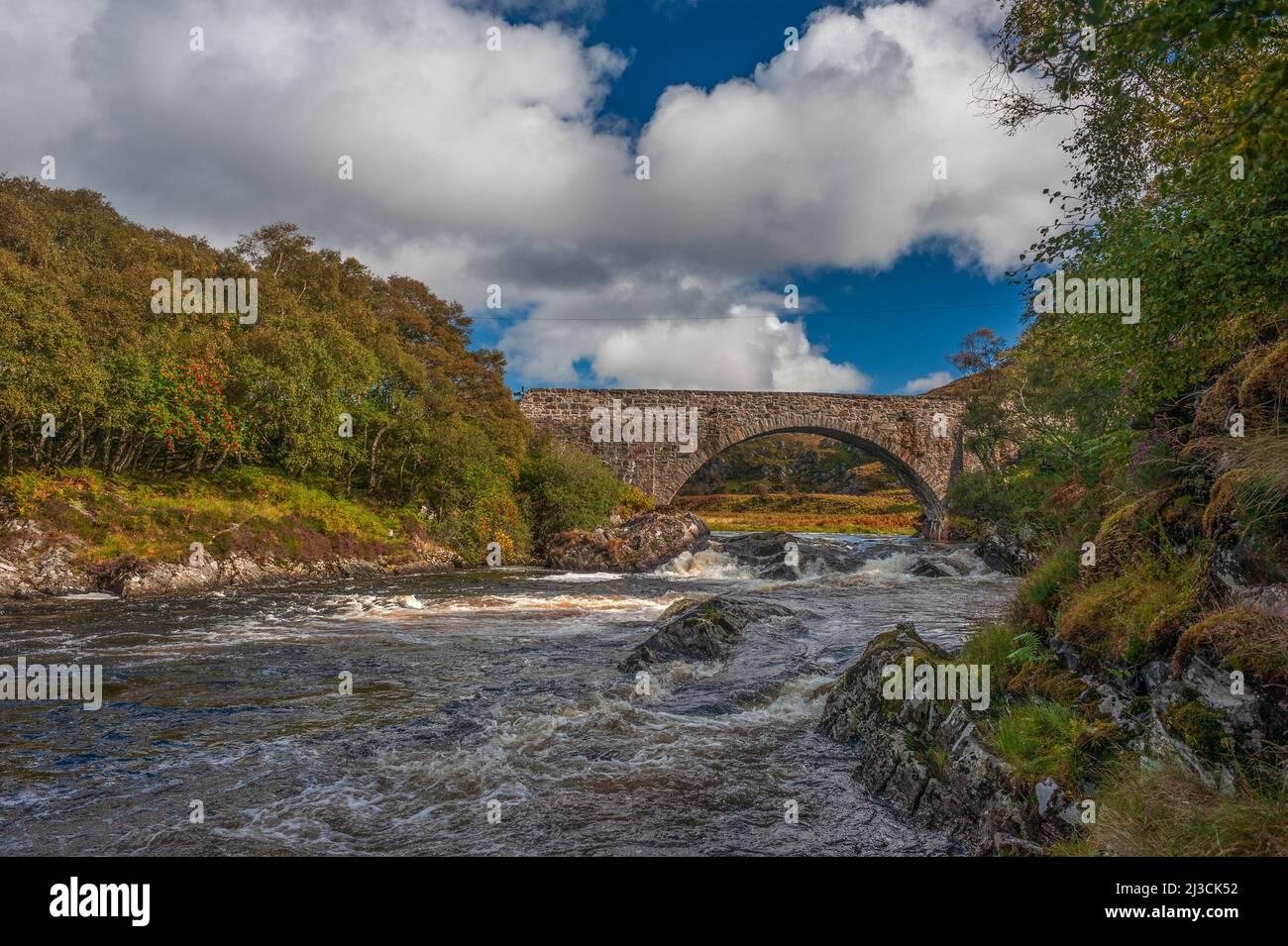 Rural scotland bridge hi-res stock photography and images - Alamy
