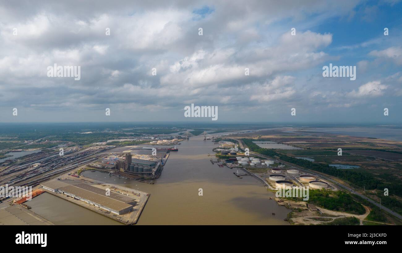 Aerial view of the Mobile River in Mobile, Alabama Stock Photo - Alamy