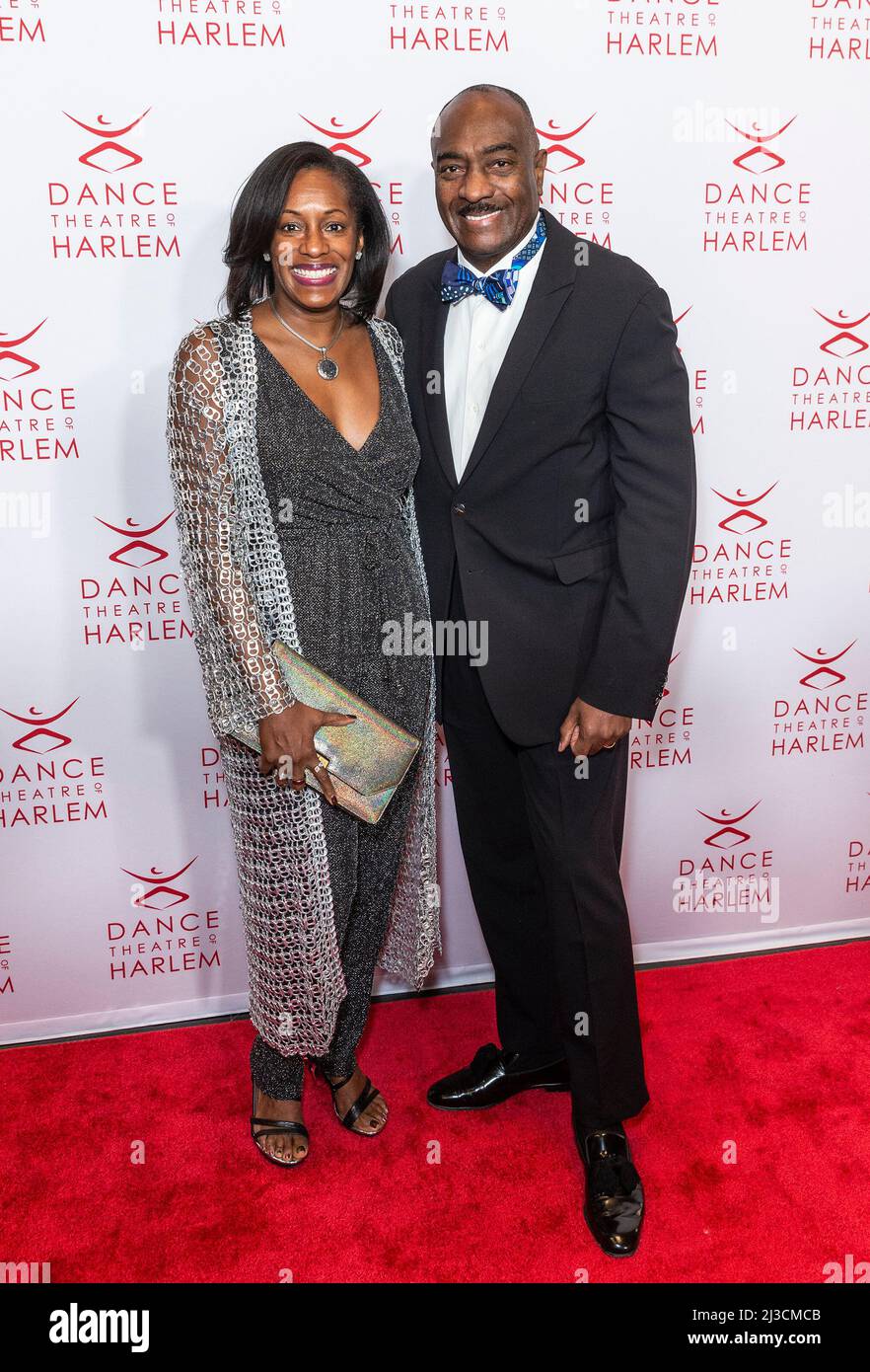 Harlem r r hi-res stock photography and images - Alamy