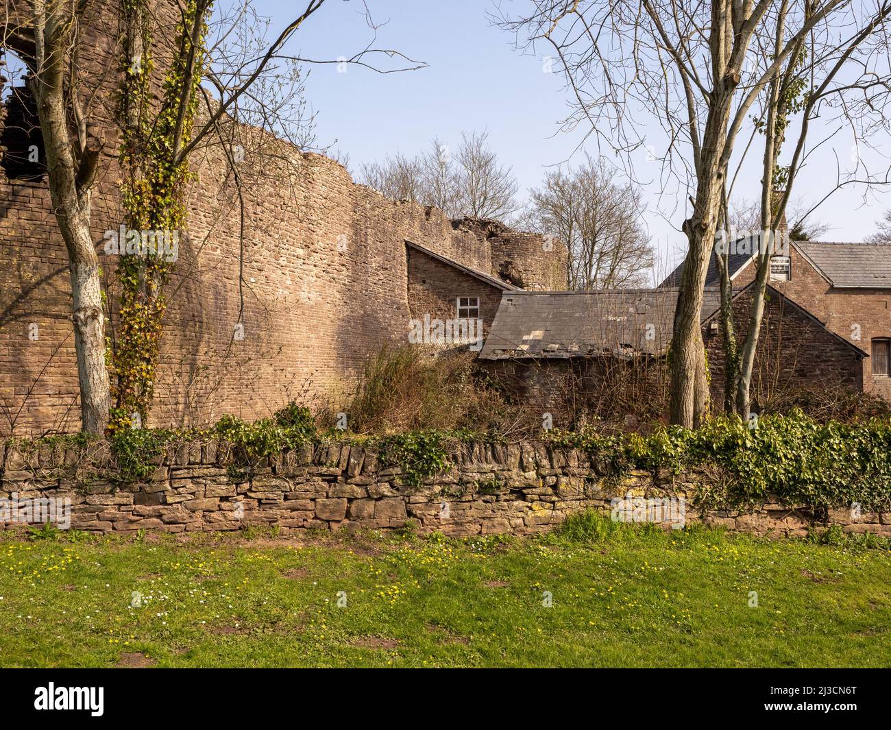 Traditional welsh farm building hi-res stock photography and images - Alamy
