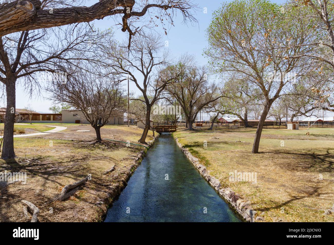 Natural spring water canals and swimming pool at Balmorhea State Park ...