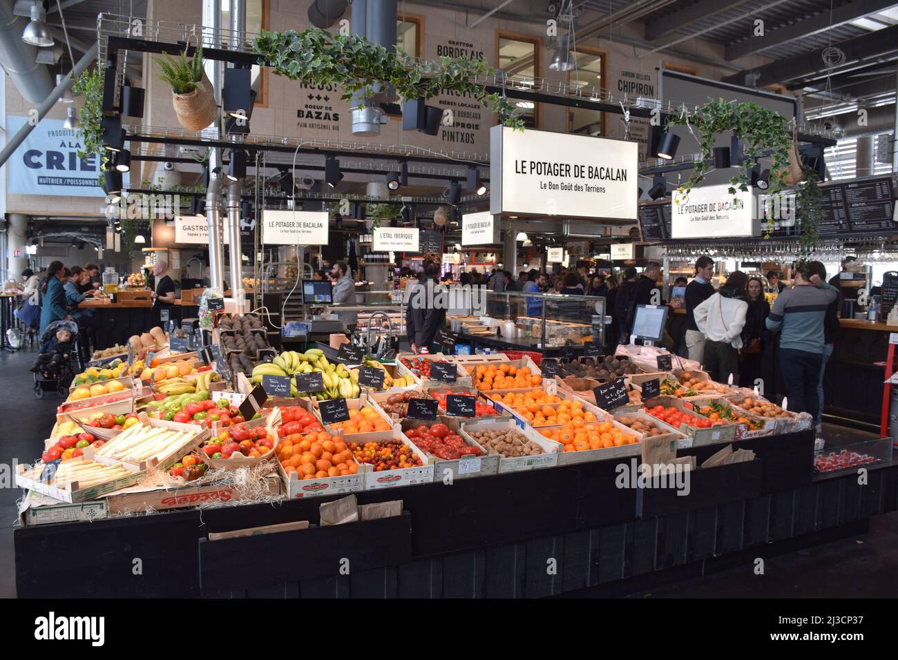 Halles de bacalan hi-res stock photography and images - Alamy