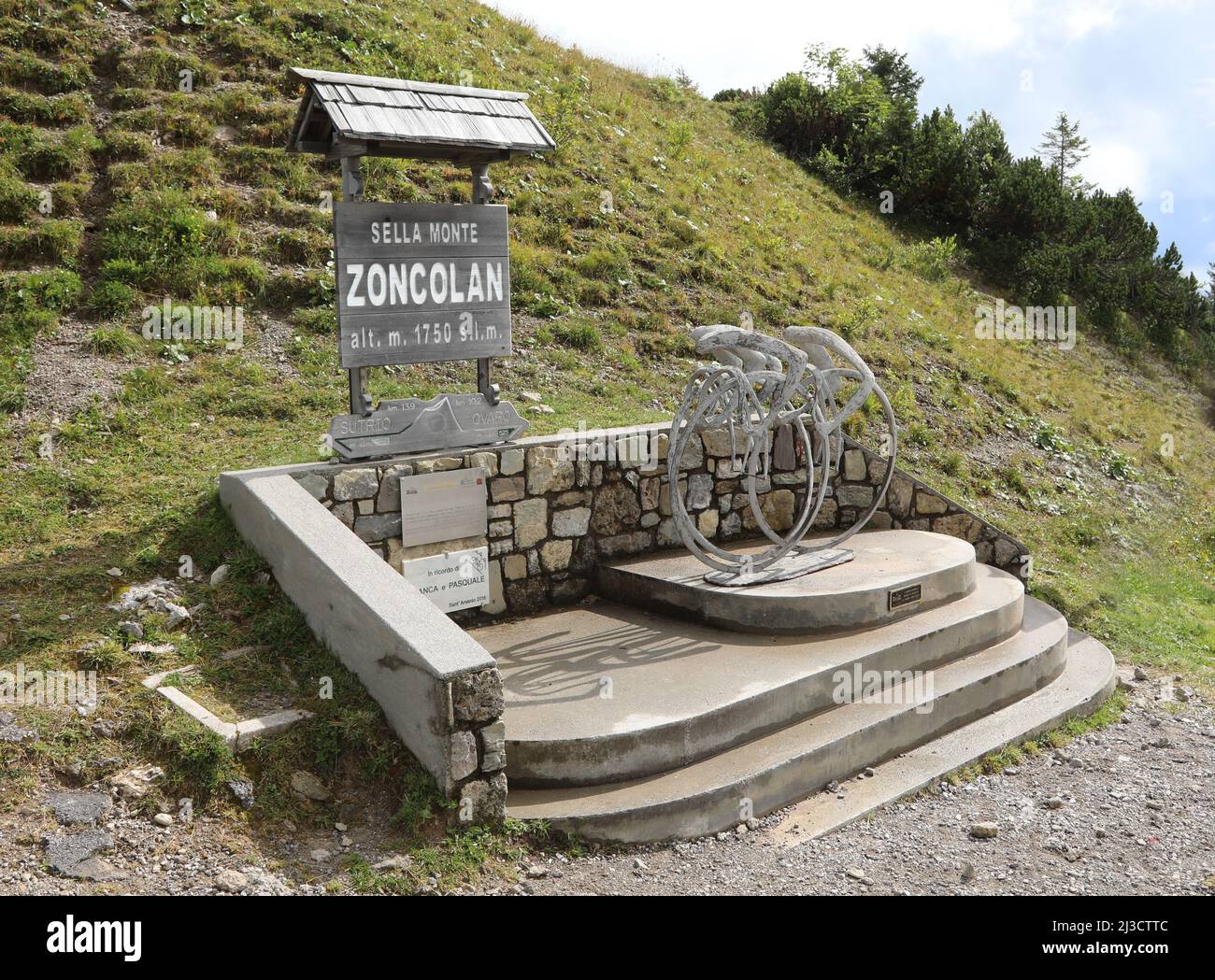 Ovaro hi-res stock photography and images - Alamy