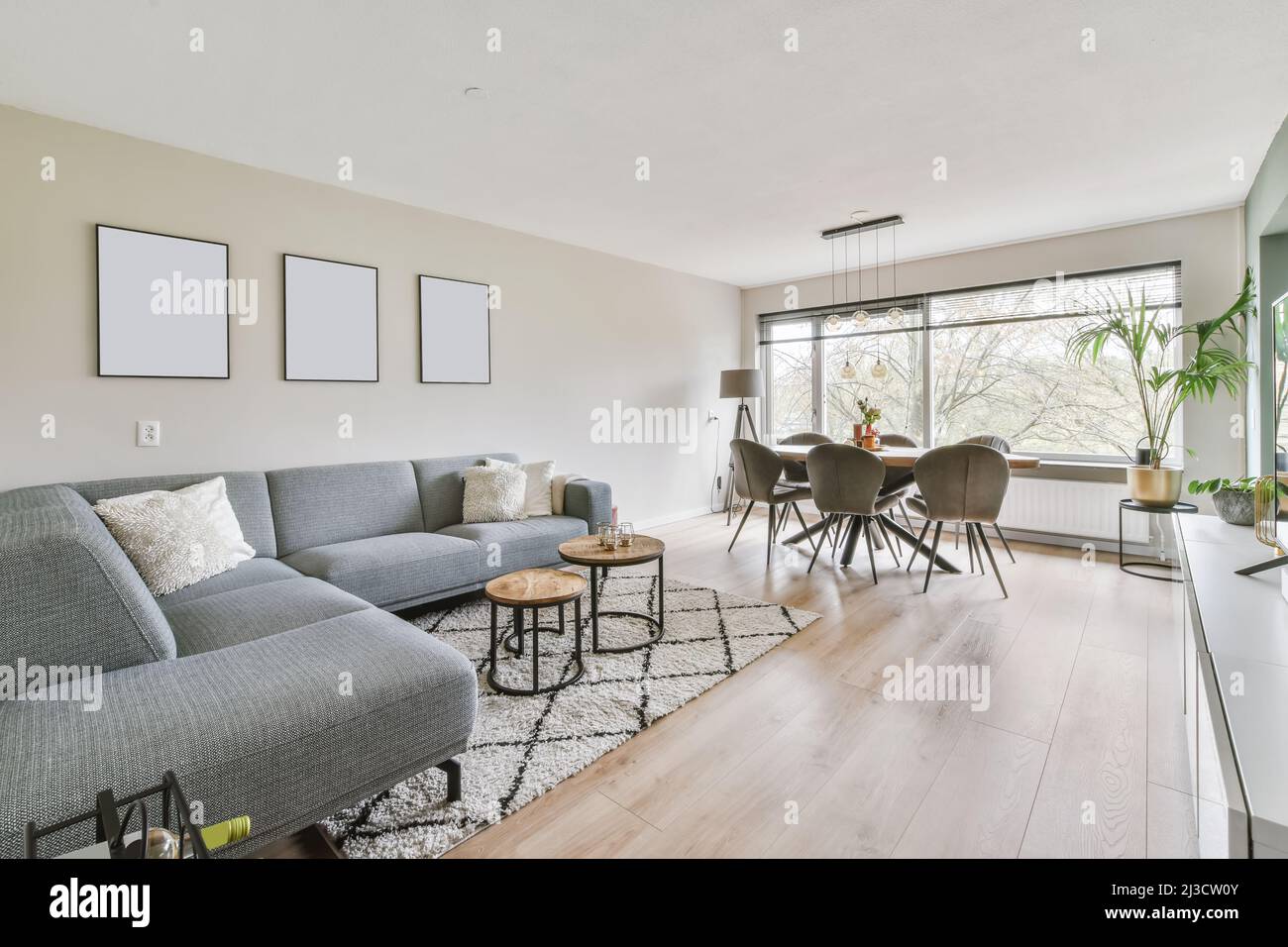 Plan space interior hi-res stock photography and images - Alamy