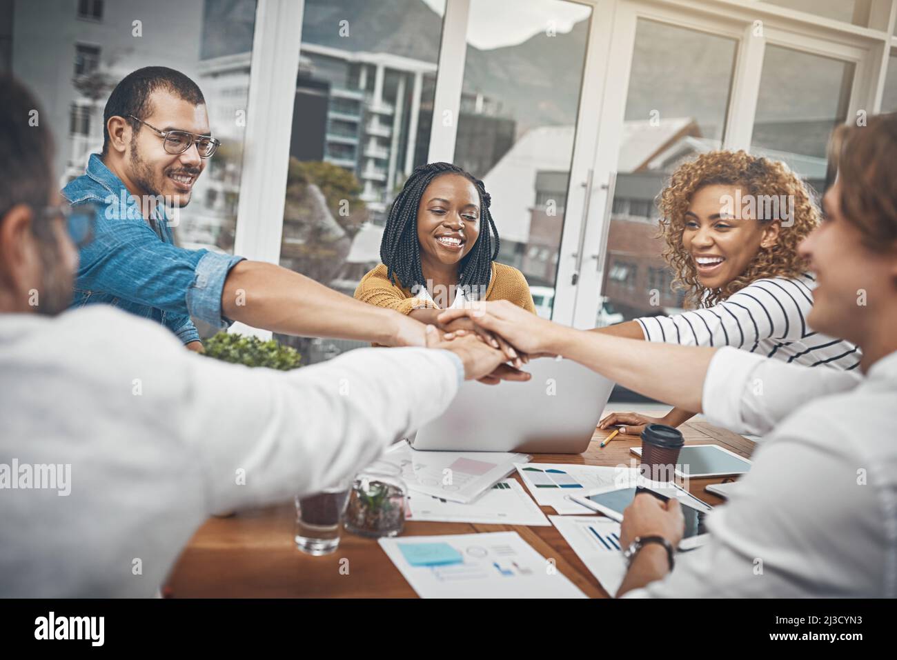 Good and professional teams hi-res stock photography and images - Alamy