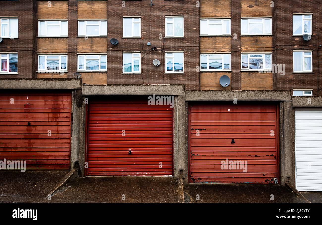 Derelict housing blocks hi-res stock photography and images - Alamy