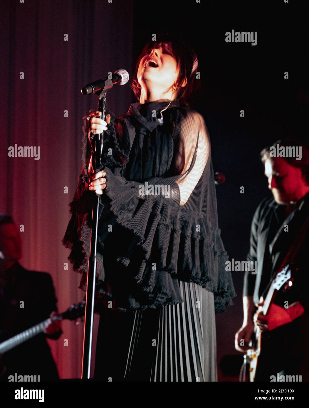 Imelda May at the Symphony Hall Birmingham 04/04/20222 photo by mark ...