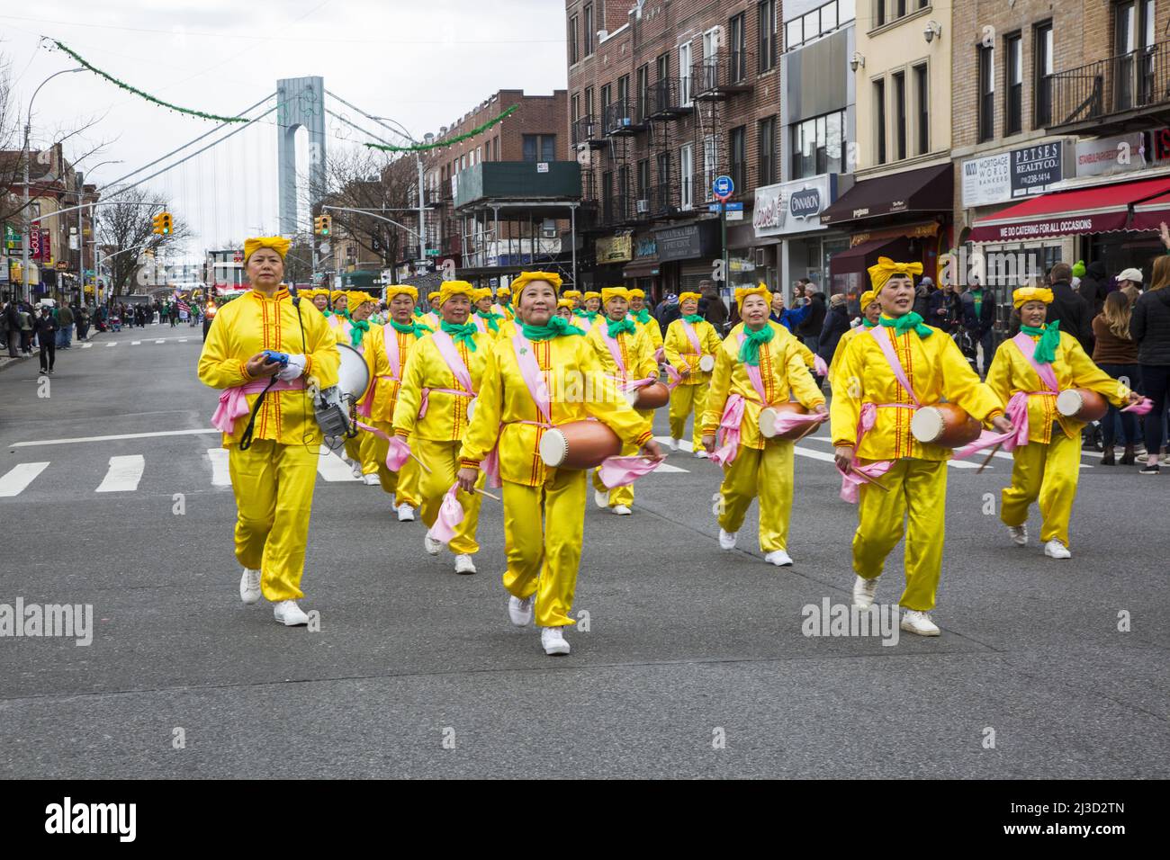 Performing marching movements hi-res stock photography and images - Alamy