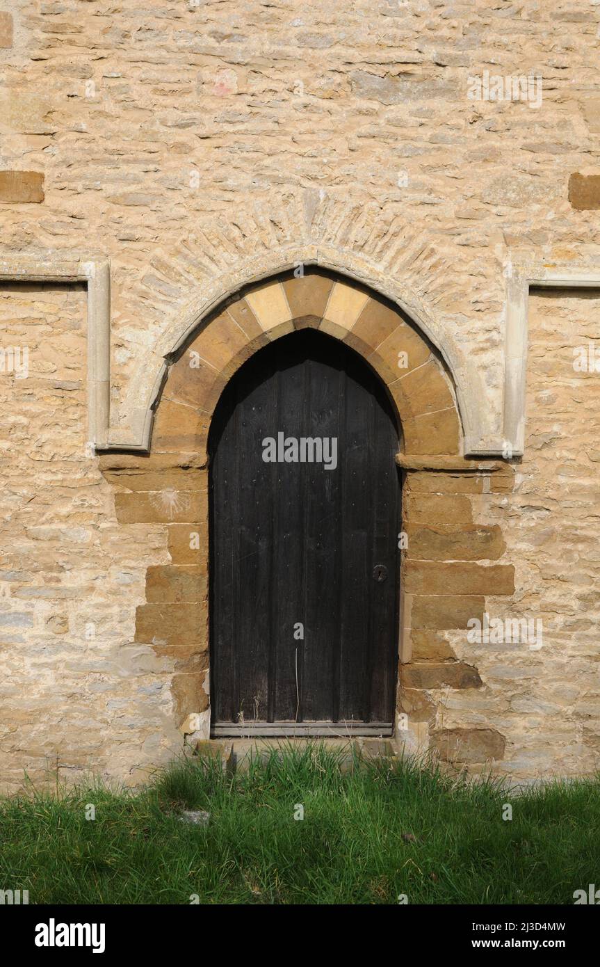 St Peter's Church, Bucknell, Oxfordshire Stock Photo - Alamy