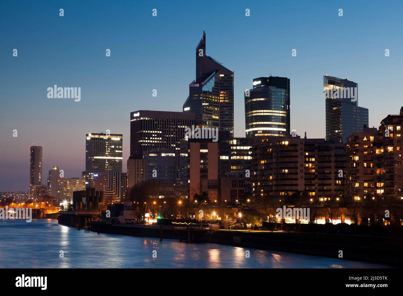 La defense courbevoie hi-res stock photography and images - Alamy