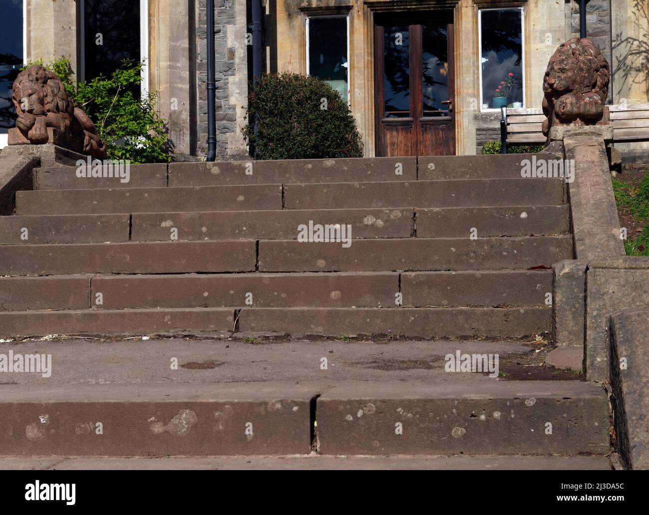 Historic victorian stone steps hi-res stock photography and images - Alamy