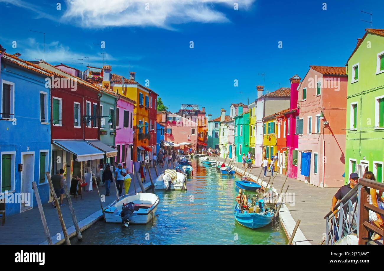 Tre ponti bridge hi-res stock photography and images - Alamy