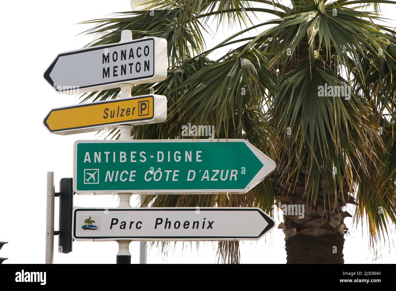 Monaco road signs hi-res stock photography and images - Alamy