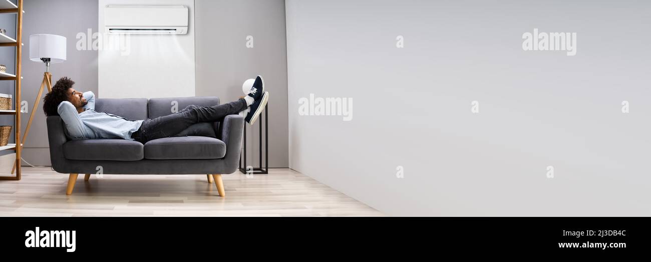 Tech living hi-res stock photography and images - Alamy