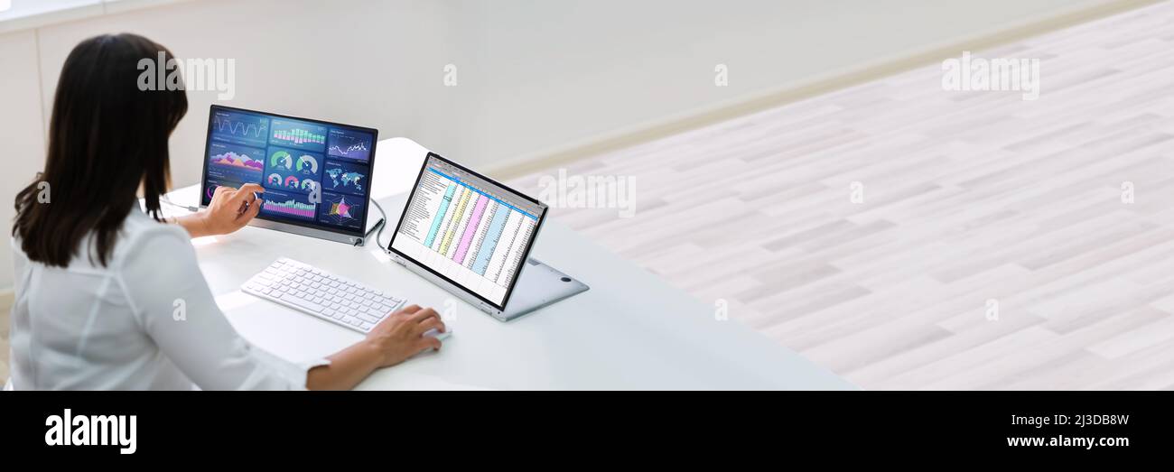 Computer spreadsheet home hi-res stock photography and images - Alamy