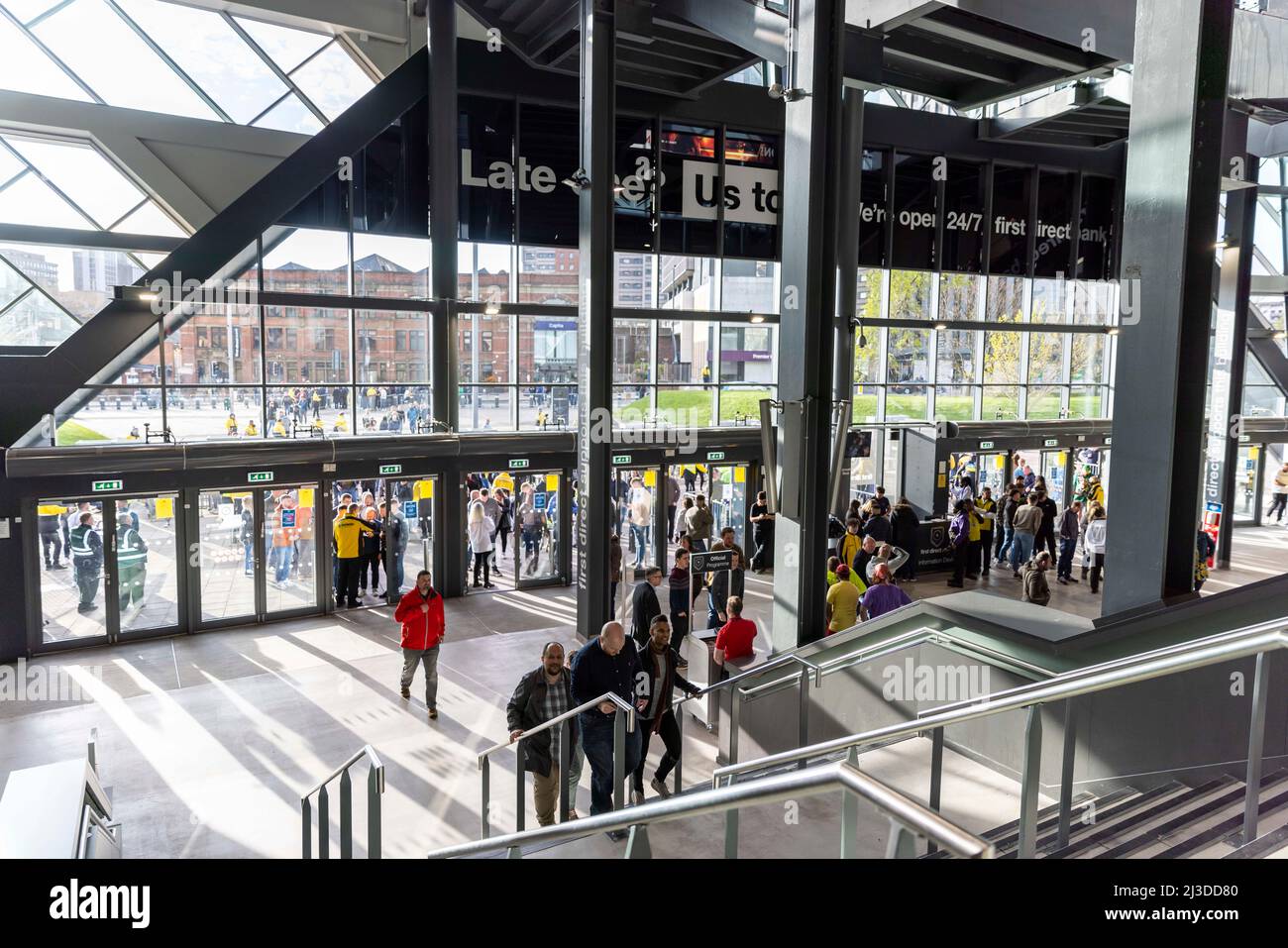 7th April 2022, First Direct Arena, Leeds, Yorkshire, England; PDC ...