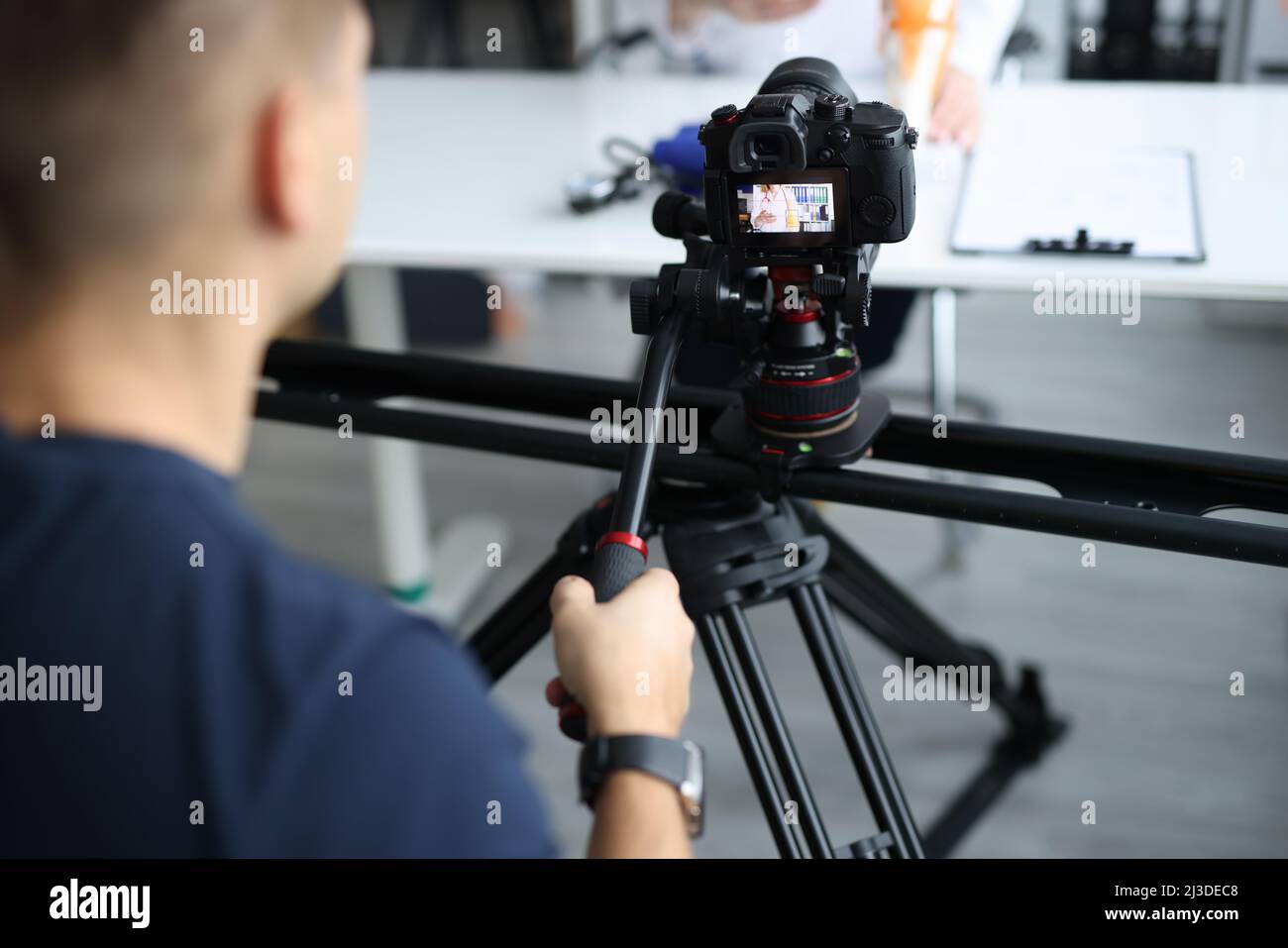 Videographer interview hi-res stock photography and images - Alamy