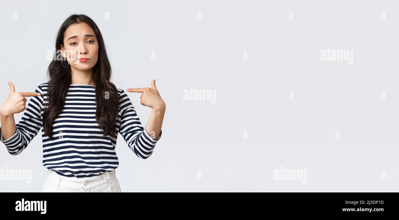 Lifestyle, beauty and fashion, people emotions concept. Confident young ...