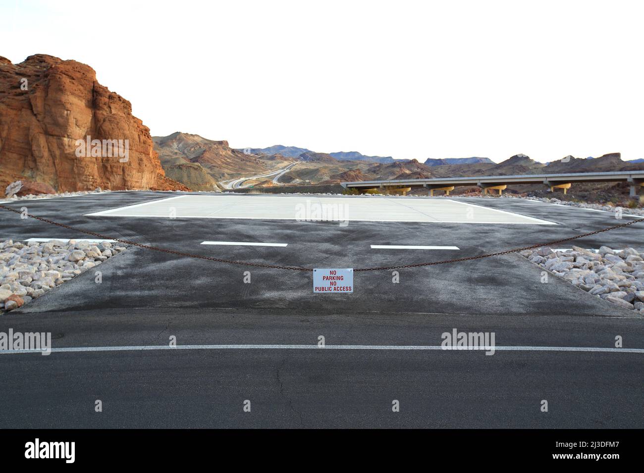 Helicopter Landing Pad at Hoover Dam Stock Photo - Alamy