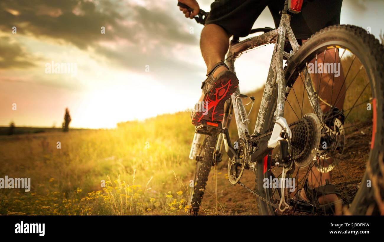 Legs on bike hi-res stock photography and images - Alamy