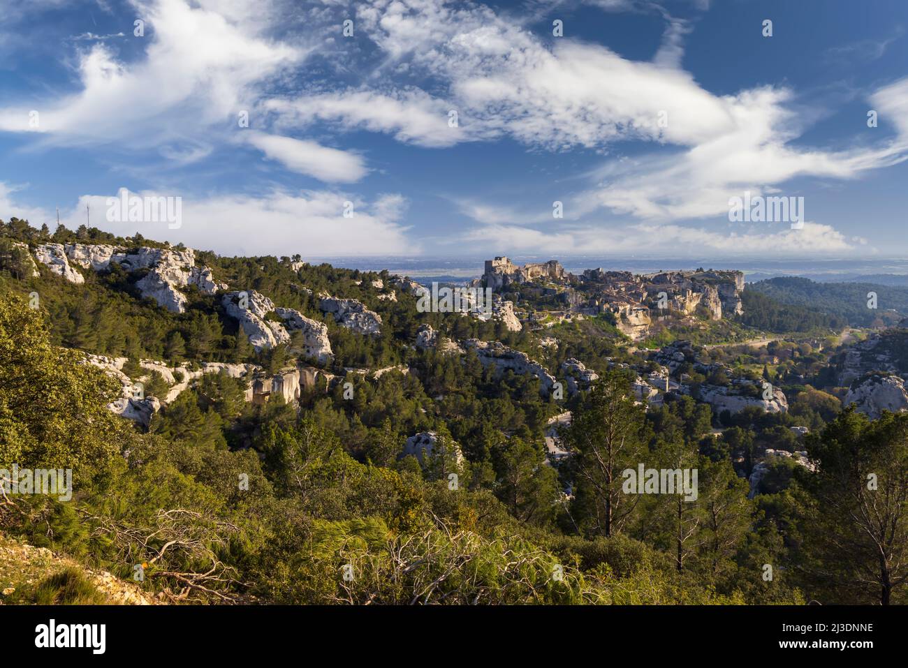 Medieval castle and village, Les Baux-de-Provence, Alpilles mountains ...