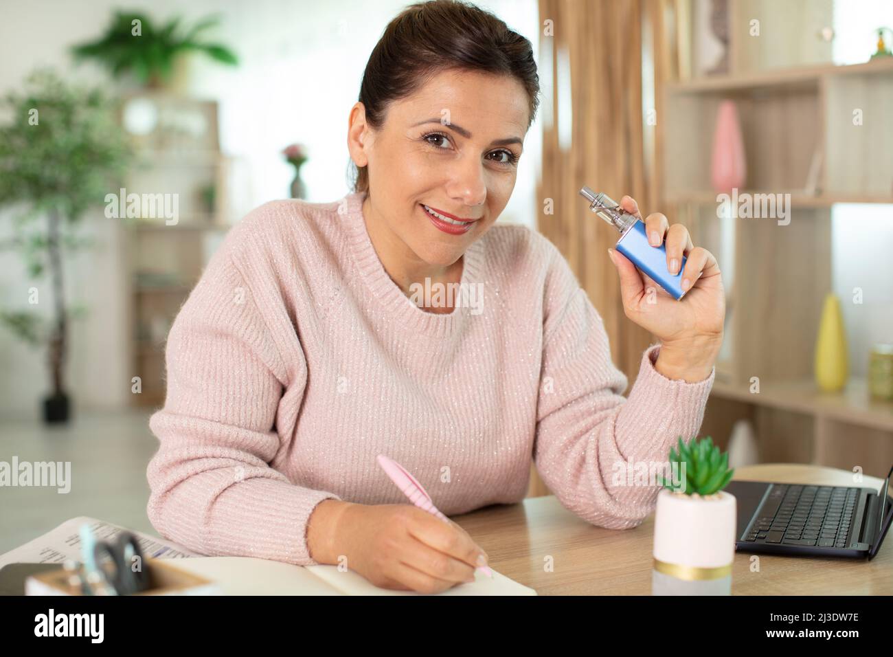 Vaper woman hi-res stock photography and images - Alamy