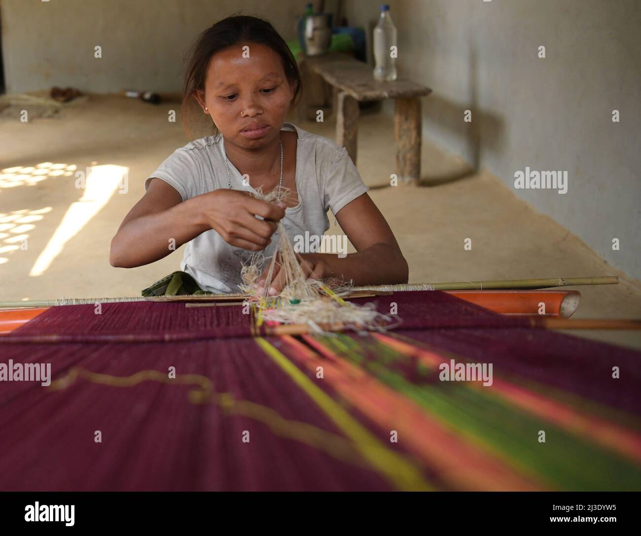Handloom workers india hi-res stock photography and images - Alamy
