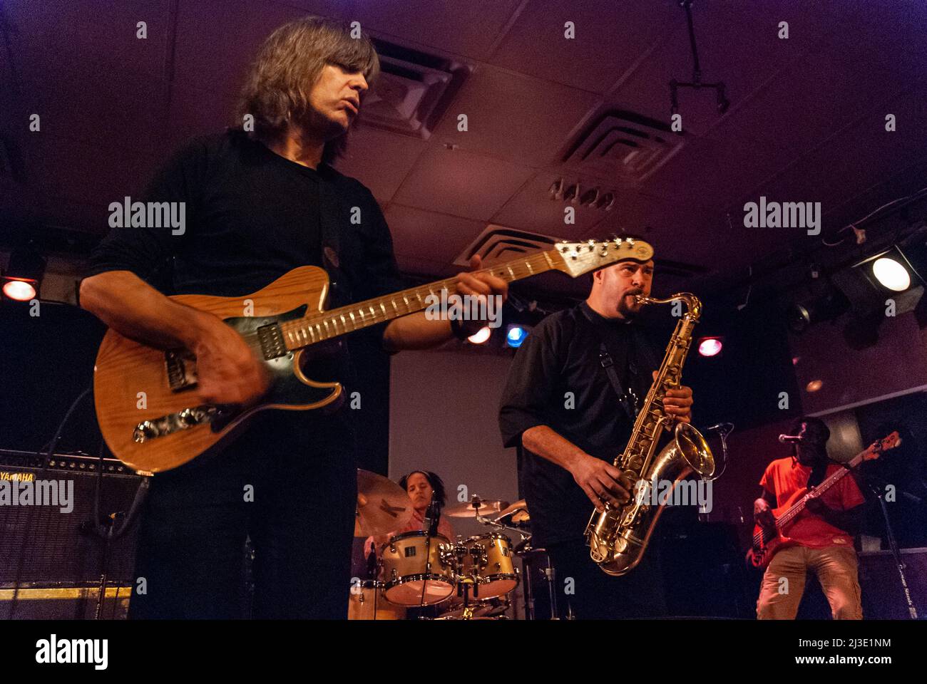 Jazz musician Mike Stern Stock Photo - Alamy