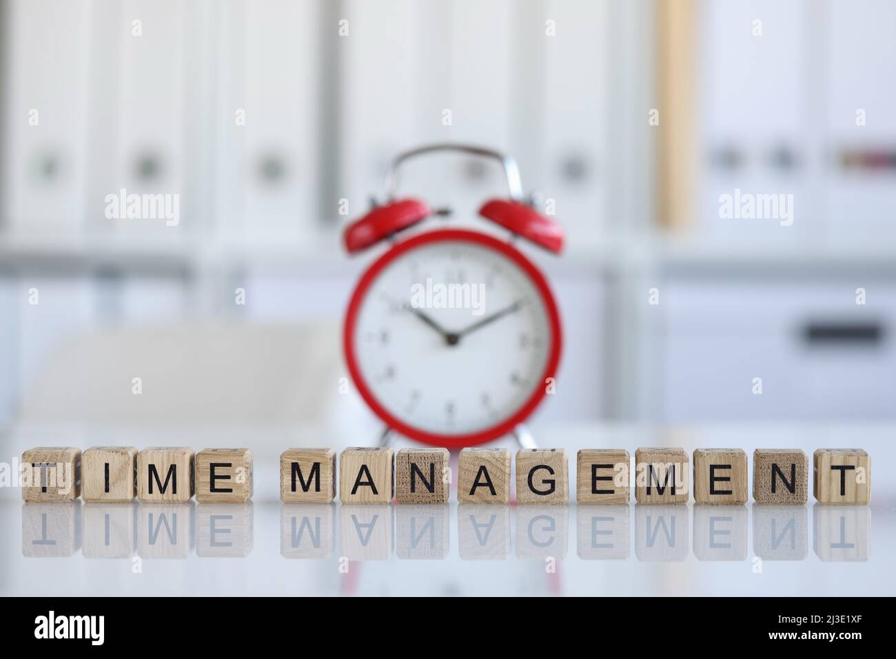 Time management 10 hi-res stock photography and images - Alamy