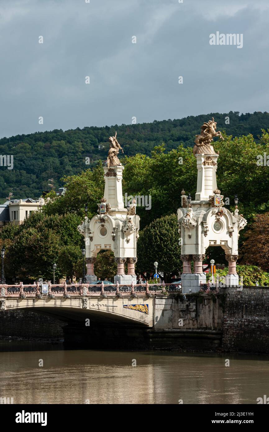 Maria Cristina bridge in San Sebastian Stock Photo - Alamy