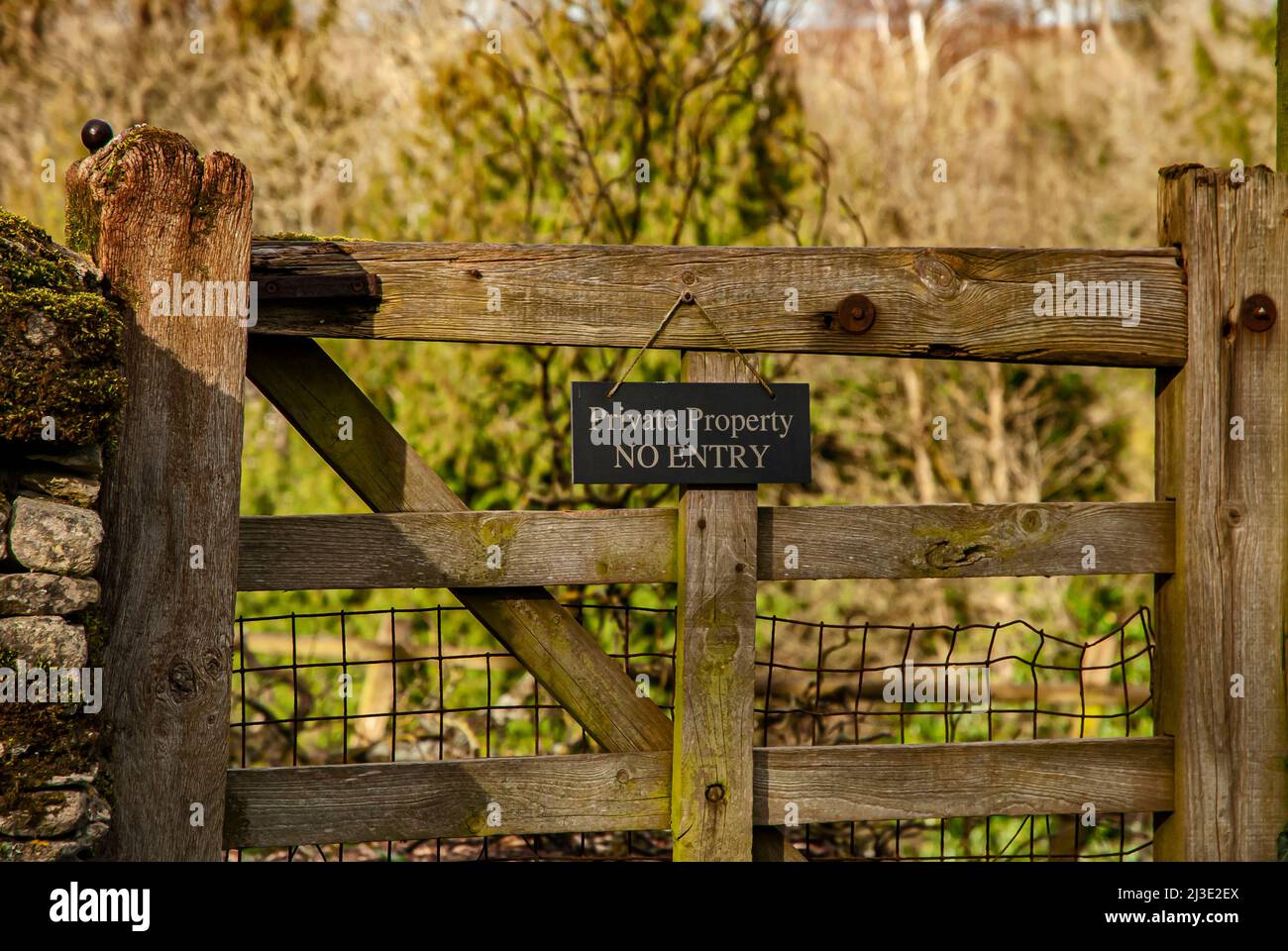 Old country wooden gate with private sign on it Stock Photo - Alamy