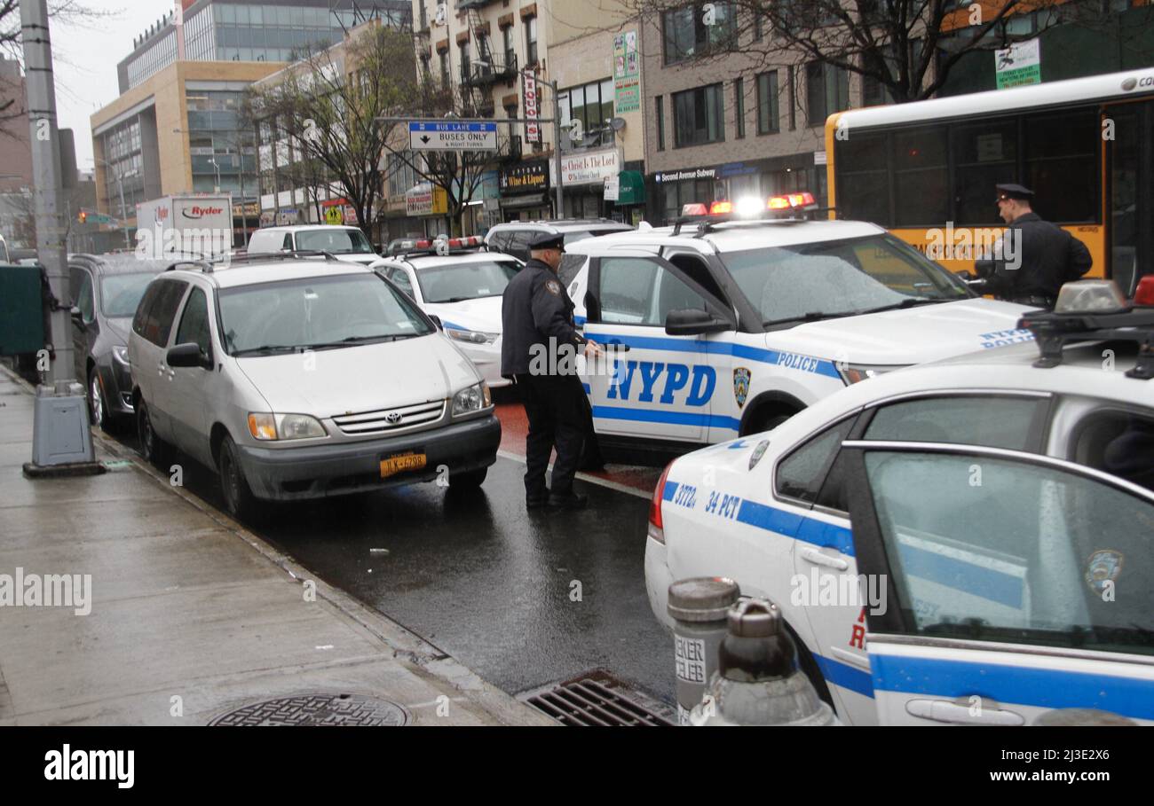 Harlem, USA. 7th Apr, 2022. (NEW) Police Patrol Command Center set up ...