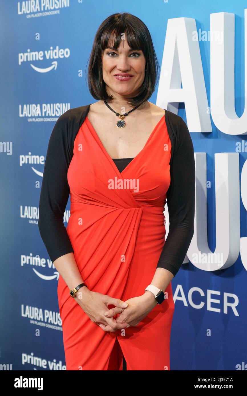 Laura pausini images hi-res stock photography and images - Alamy