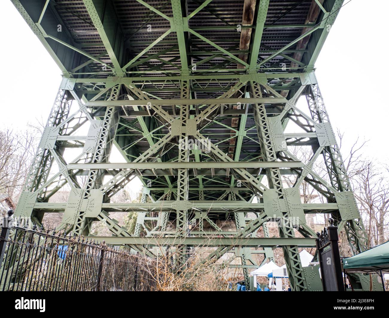 Steel bridge support details Stock Photo - Alamy