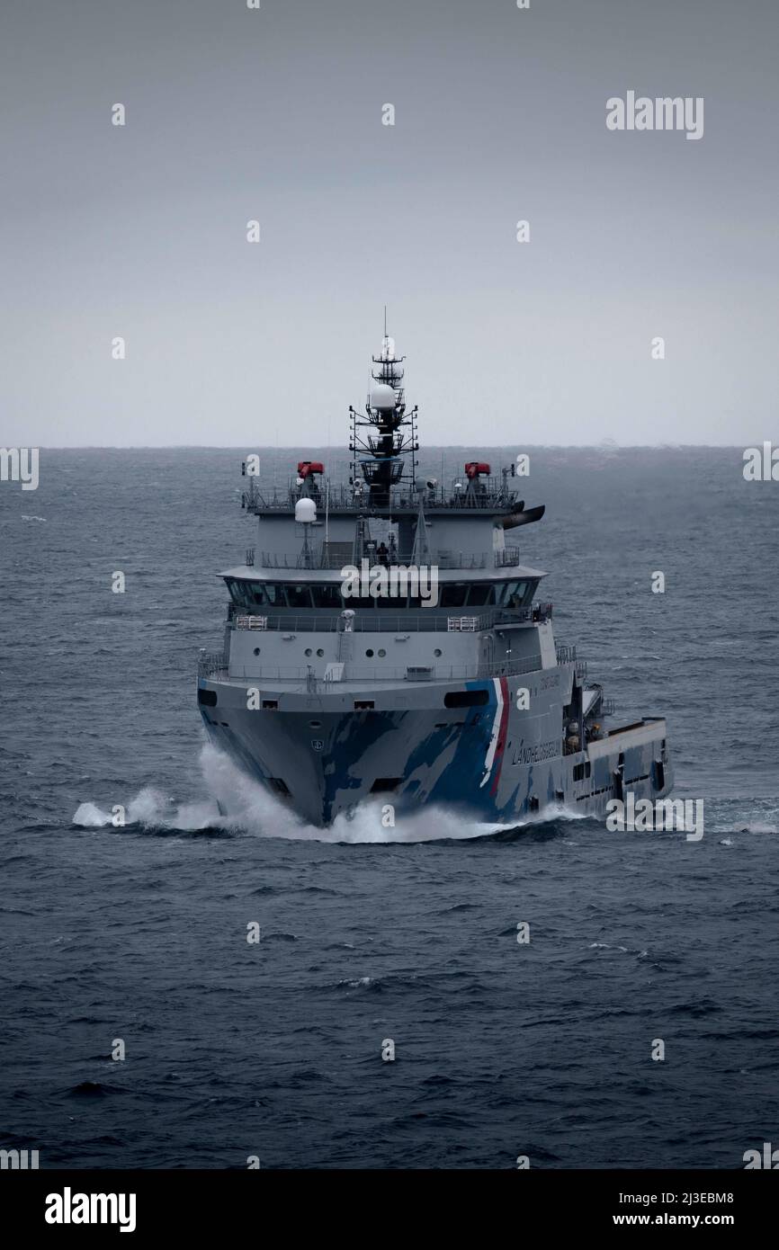 NORTH ATLANTIC OCEAN (April 4, 2022) - The Icelandic off-shore patrol ...