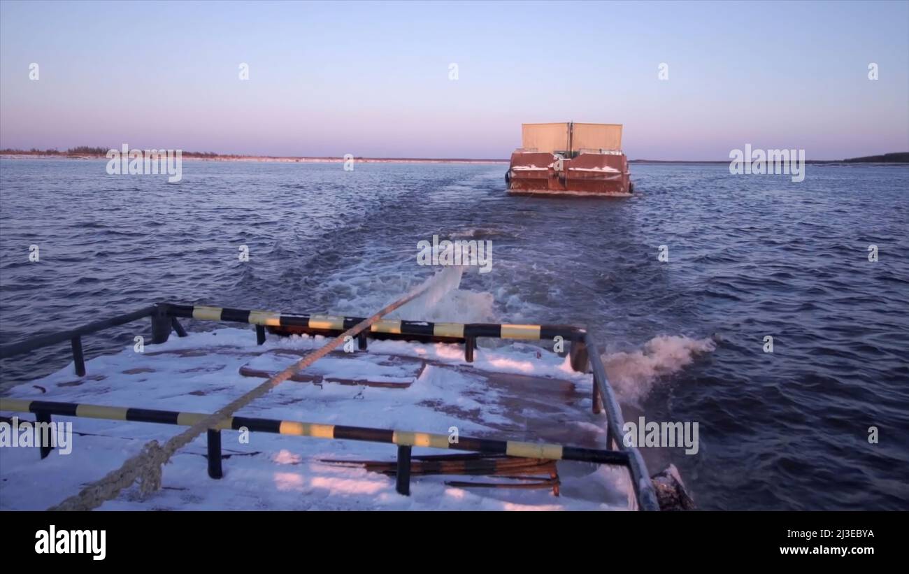 Time lapse sunset shipping cargo hi-res stock photography and images ...