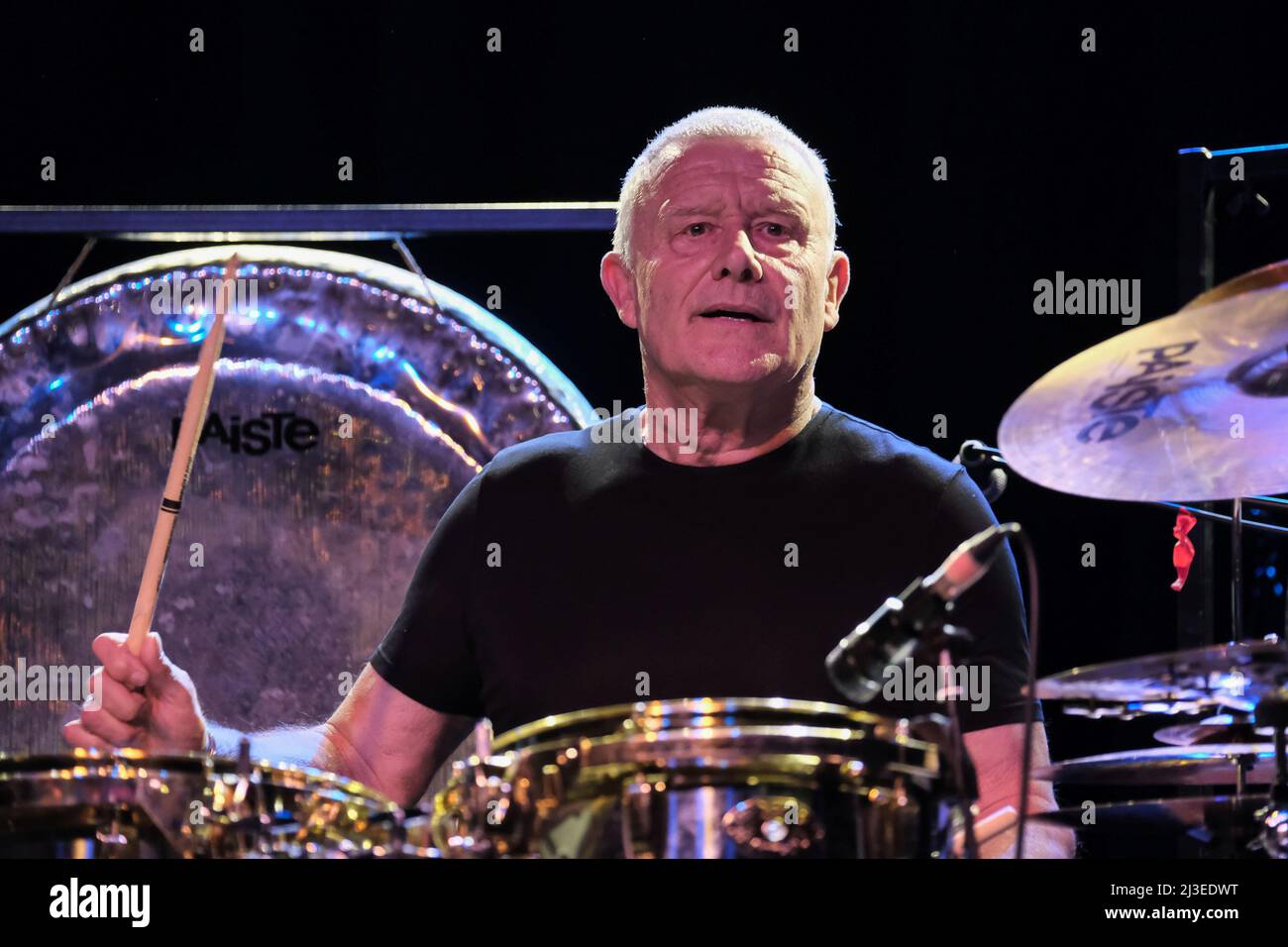 British progressive rock and supergroup hi-res stock photography and ...