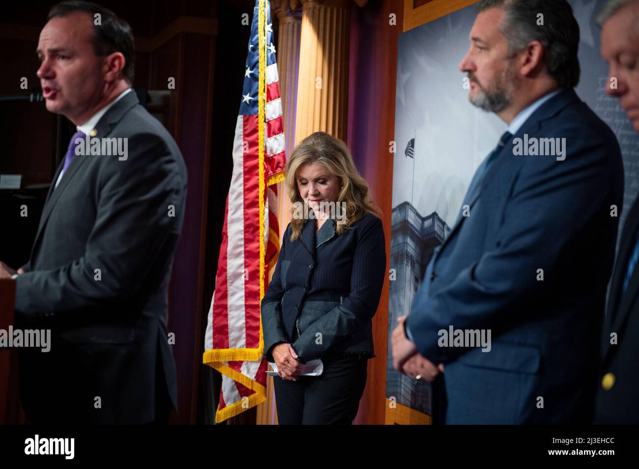 Left to right graham lee hi-res stock photography and images - Alamy