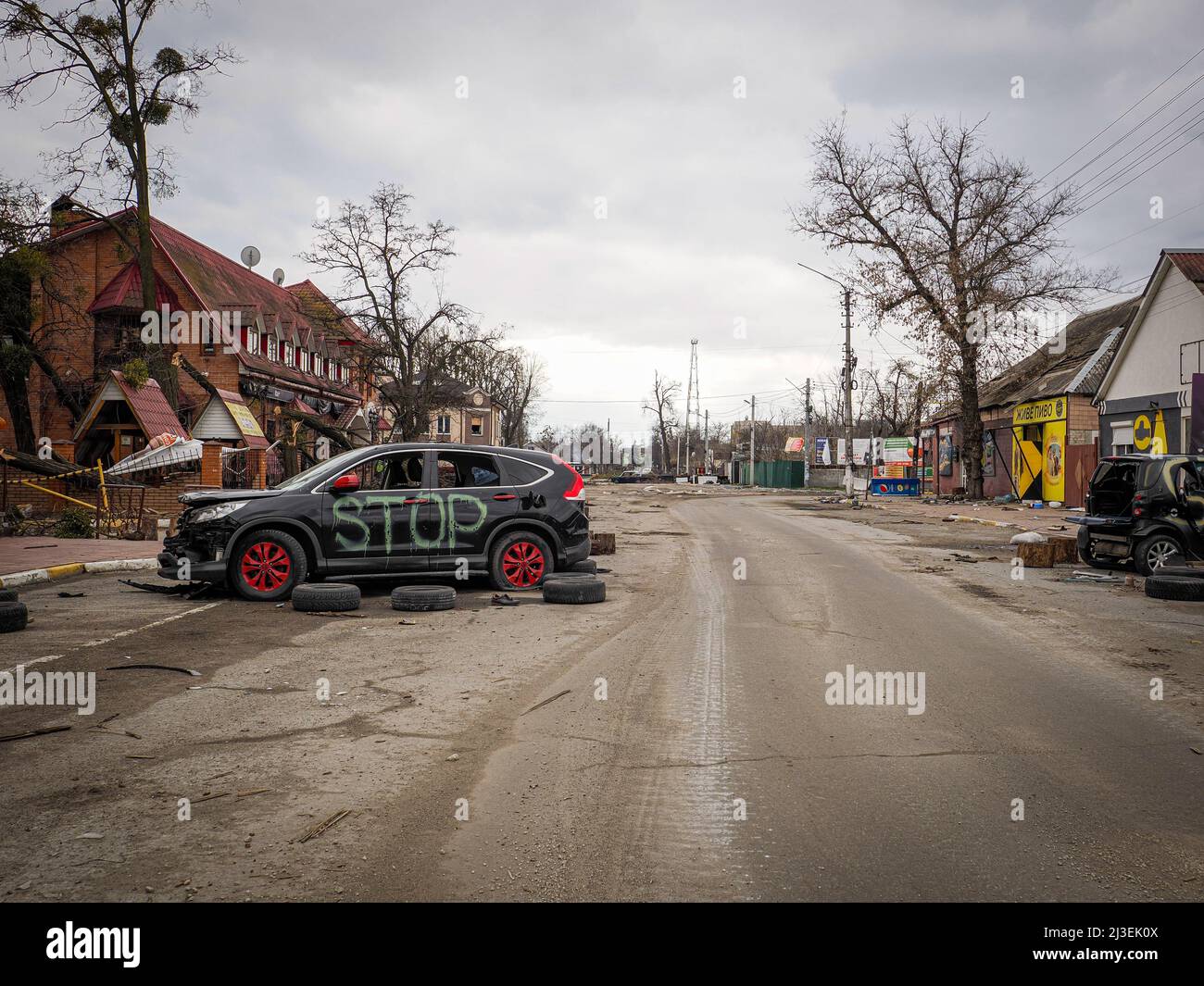 Car wreckages hi-res stock photography and images - Alamy