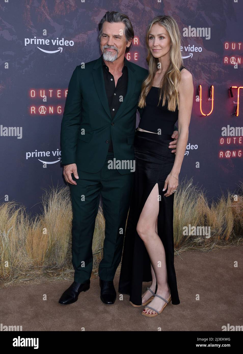 Josh Brolin and Kathryn Boyd at the ÔOuter RangeÕ Prime Video Premiere ...