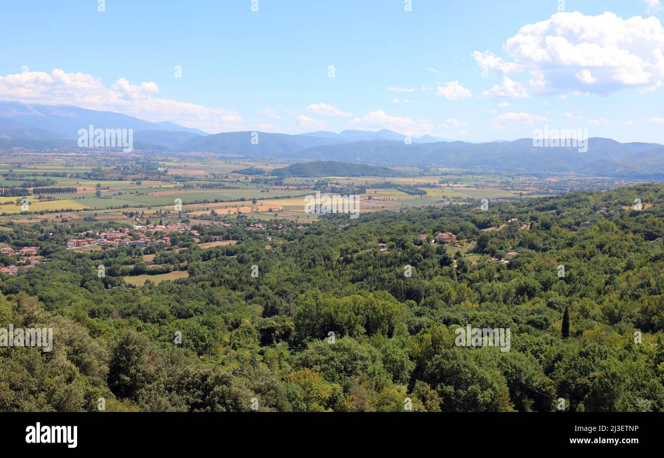 panoramic view with of a valley of the Central Italy in summer Stock ...